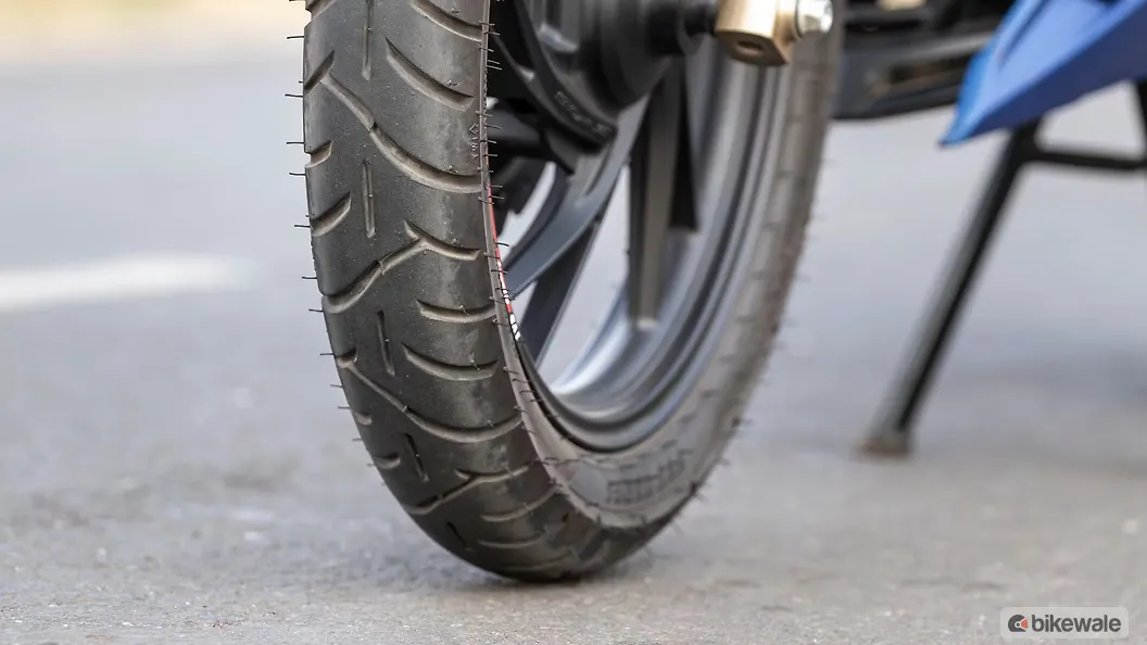 TVS Apache RTR 200 4V Front Mudguard Image – BikeWale