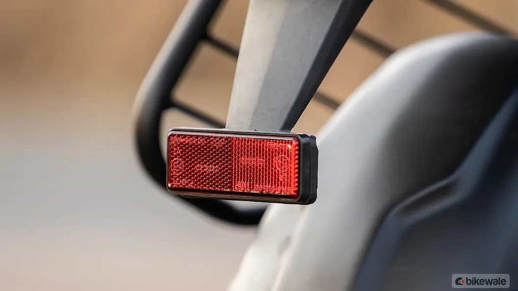 TVS Apache RTR 200 4V Rear Wheel Image – BikeWale