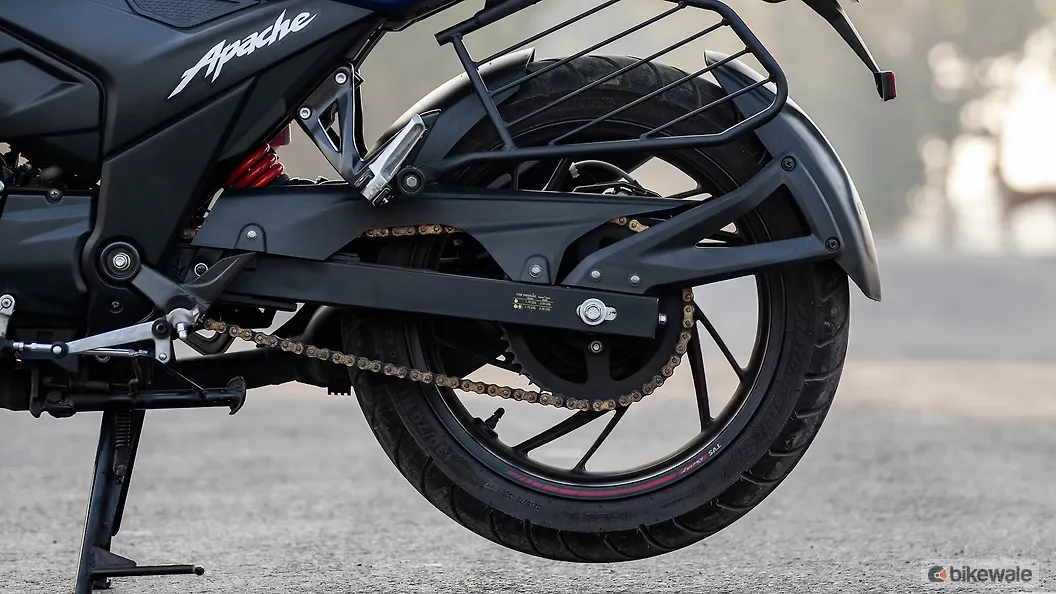 TVS Apache RTR 200 4V Rear Wheel Image – BikeWale