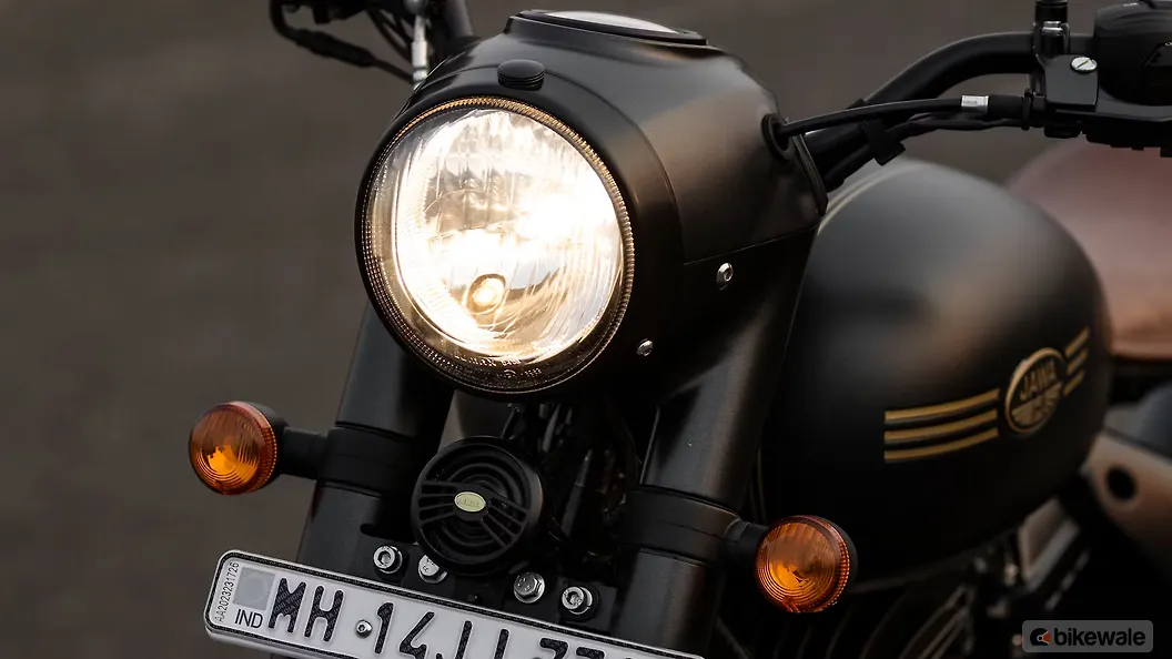 Jawa Perak Head Light Image – BikeWale