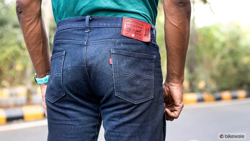 Royal Enfield Meteor 350 [2024] Right Side View Image – BikeWale