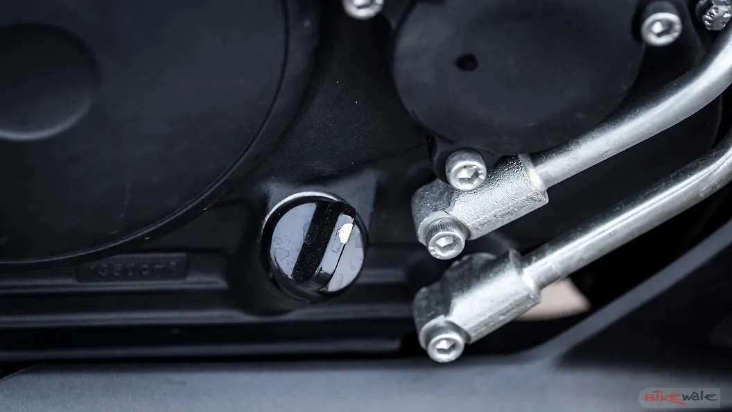 Yamaha FZ25 Engine Crash Guard Image – BikeWale