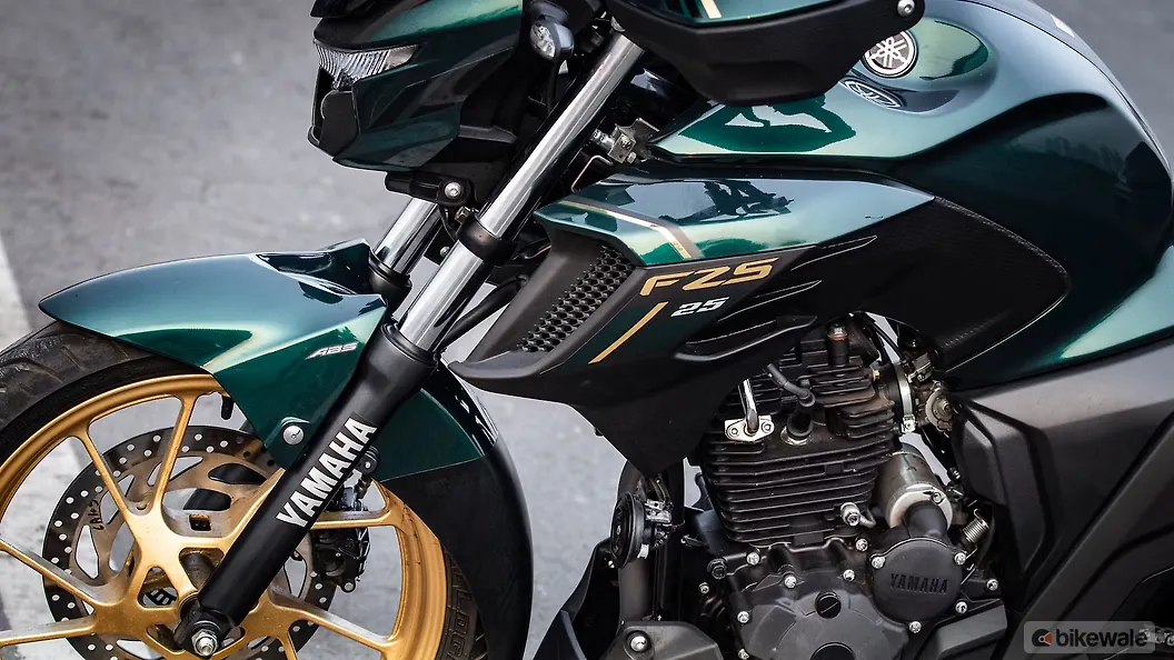 Yamaha FZ25 Front View Image – BikeWale
