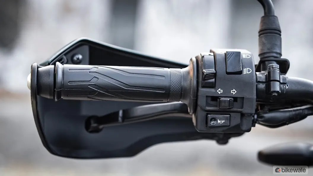 Yamaha FZ25 Multifunction Switchgear Image – BikeWale