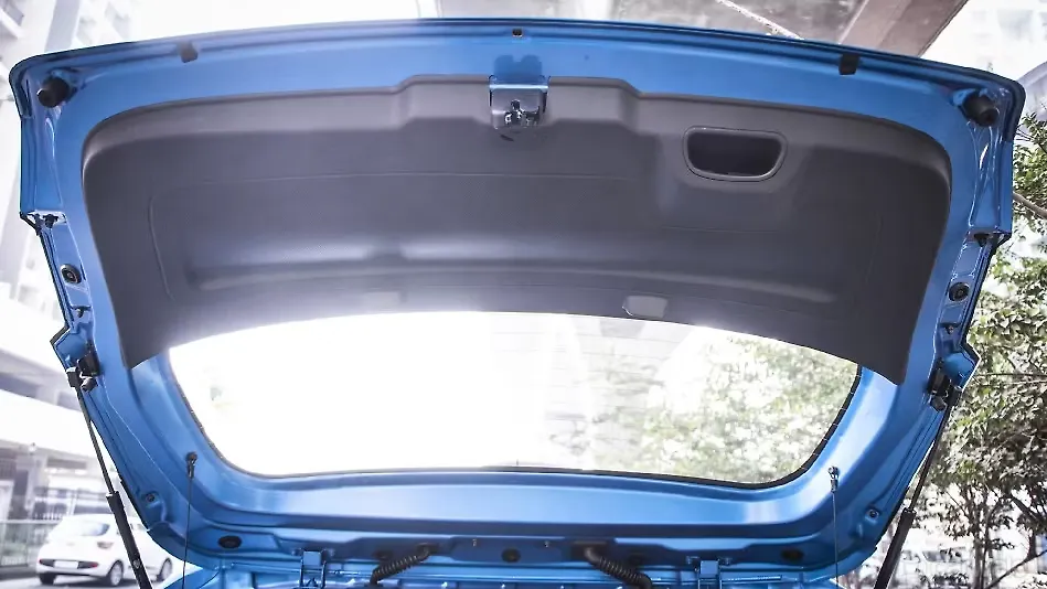 Altroz Open Boot/Trunk Image, Altroz Photos in India - CarWale