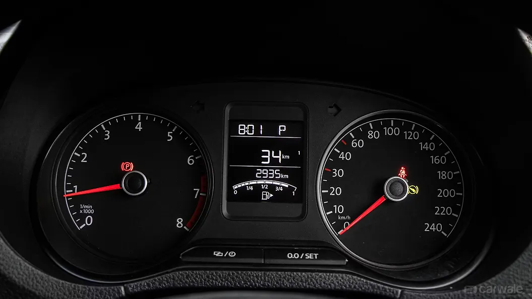 Polo Instrument Cluster Image, Polo Photos in India - CarWale