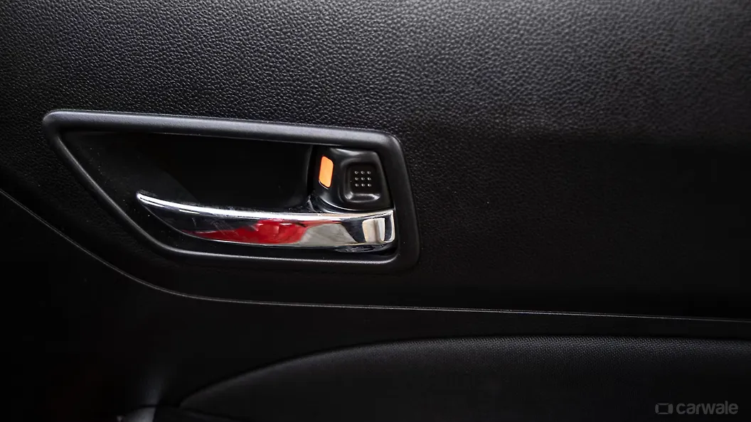 Swift Front Right Door Pad Handle Image, Swift Photos in India - CarWale