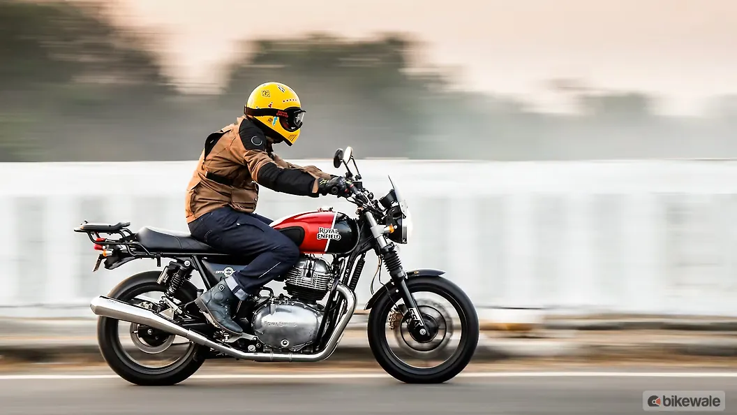 Royal Enfield Interceptor 650 Right Side View Image – BikeWale