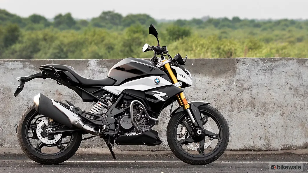 BMW G 310 R [2021] Rear View Image – BikeWale