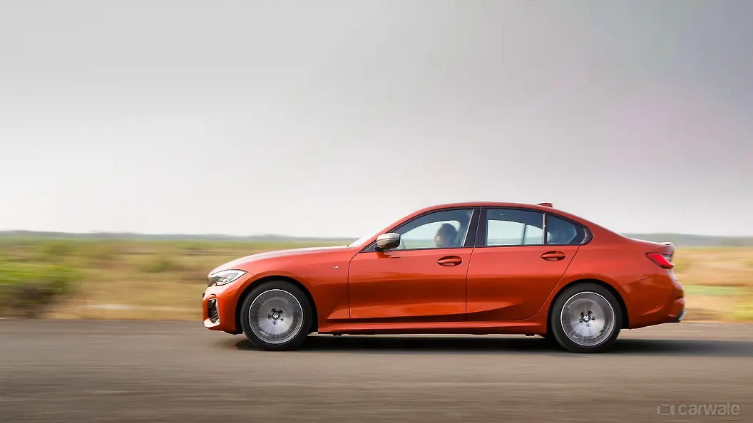 3 Series Right Side View Image, 3 Series Photos in India - CarWale