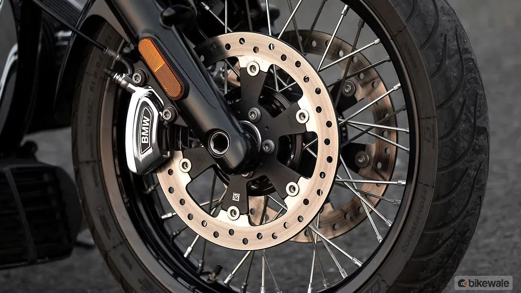 BMW R18 Fuel Tank Image – BikeWale