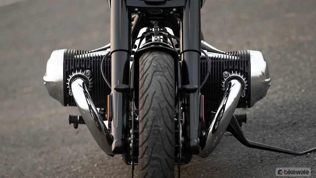 BMW R18 Front Brake Fluid Reservoir Image – BikeWale