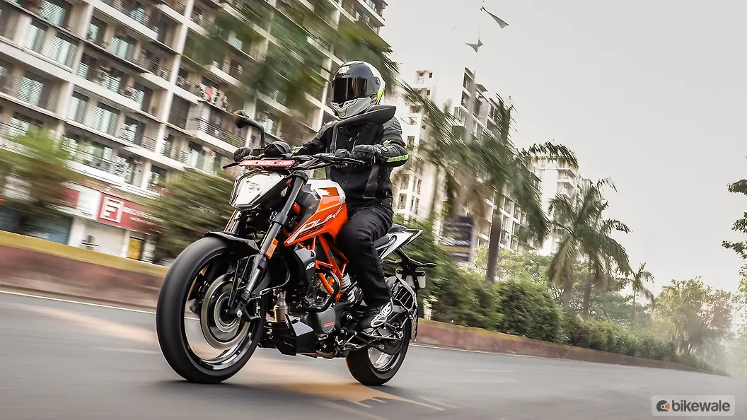 KTM 125 Duke [2021] Left Side View Image – BikeWale