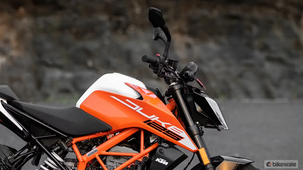 KTM 125 Duke [2021] Action Image – BikeWale