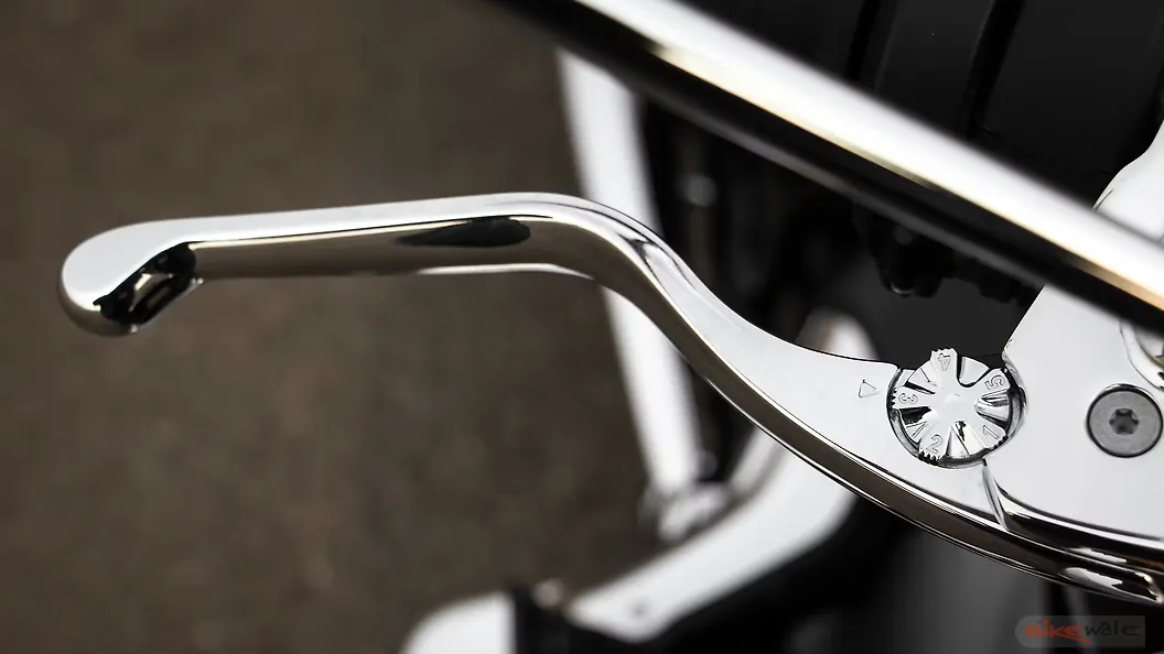 BMW R18 Front Brake Lever Image – BikeWale