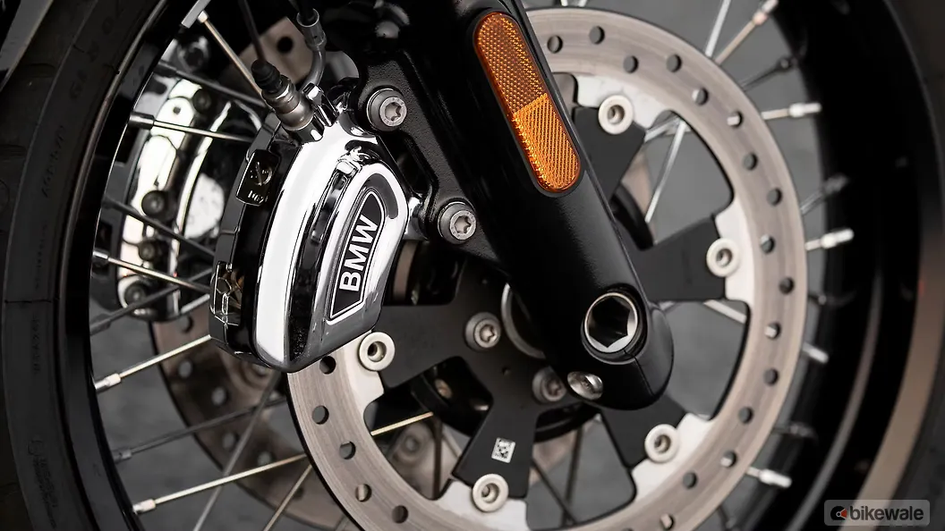 BMW R18 Front Disc Brake Image – BikeWale