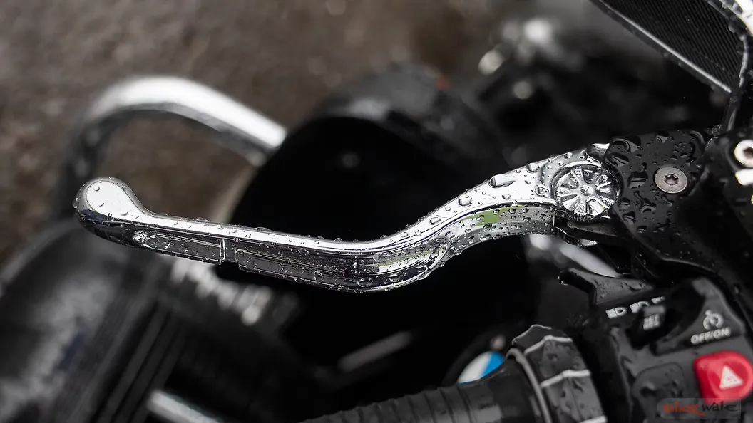 BMW R18 Front Brake Lever Adjuster Image – BikeWale