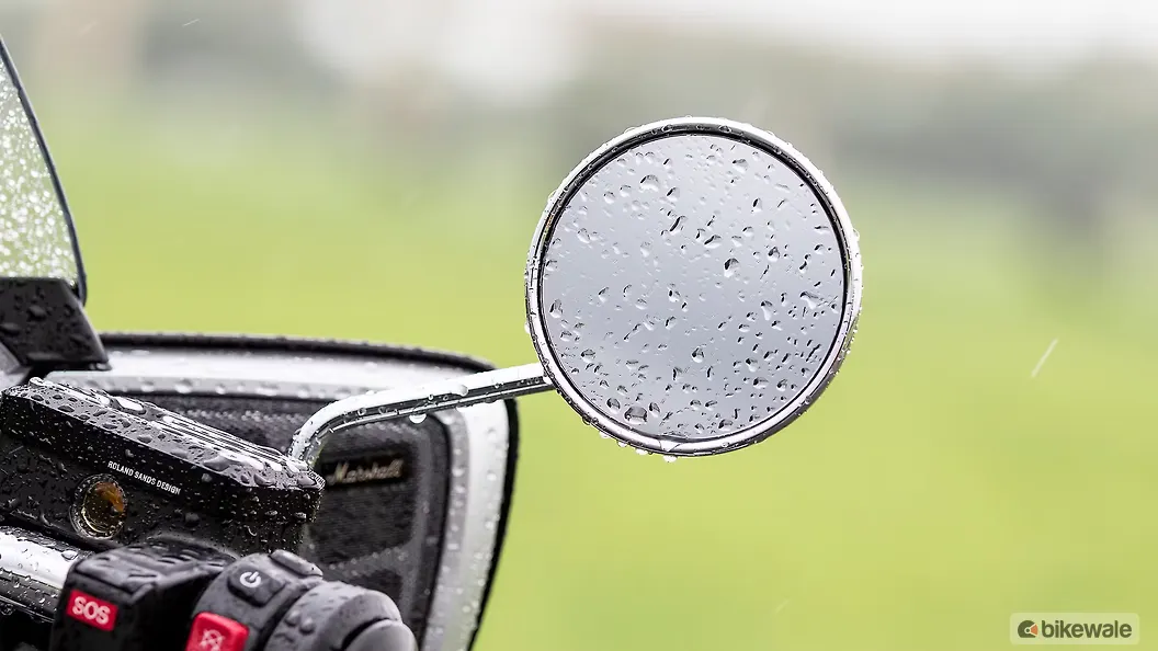 BMW R18 Rear View Mirror Image – BikeWale