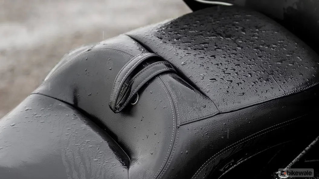 BMW R18 Seat Image – BikeWale