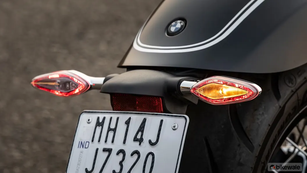 BMW R18 Rear Turn Indicators Image – BikeWale