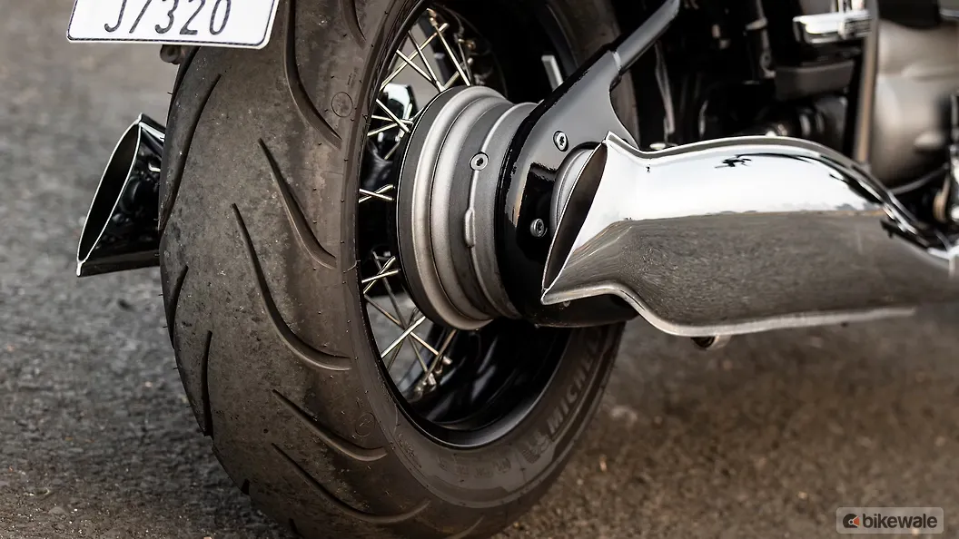 BMW R18 Rear Brake Fluid Reservoir Image – BikeWale