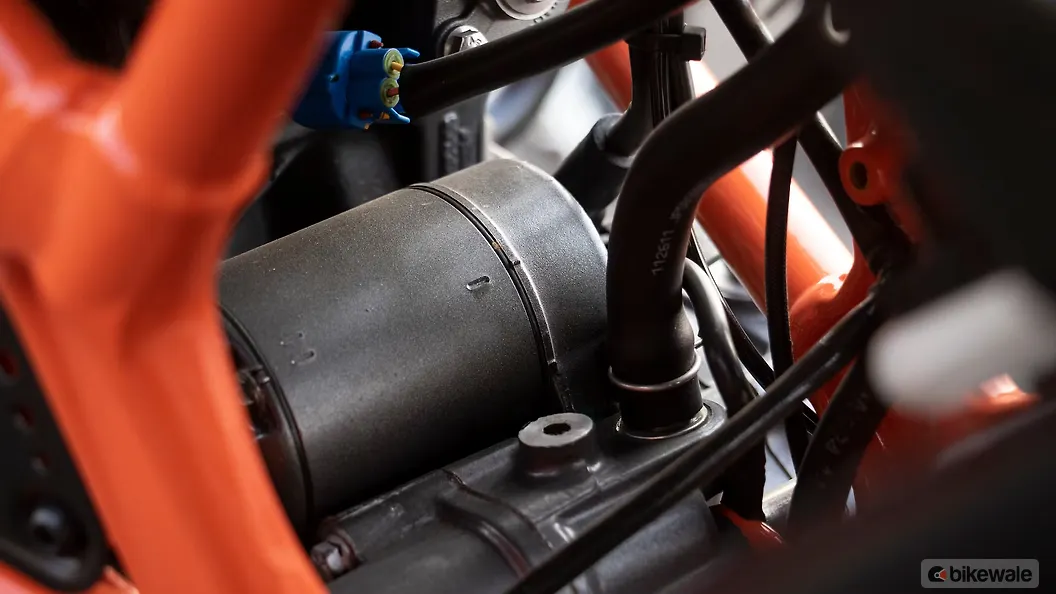 KTM 125 Duke [2021] Engine Start Switch Image – BikeWale