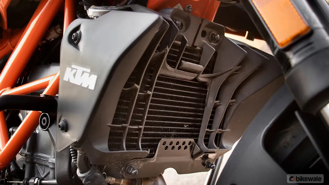 KTM 125 Duke [2021] Front Wheel Image – BikeWale
