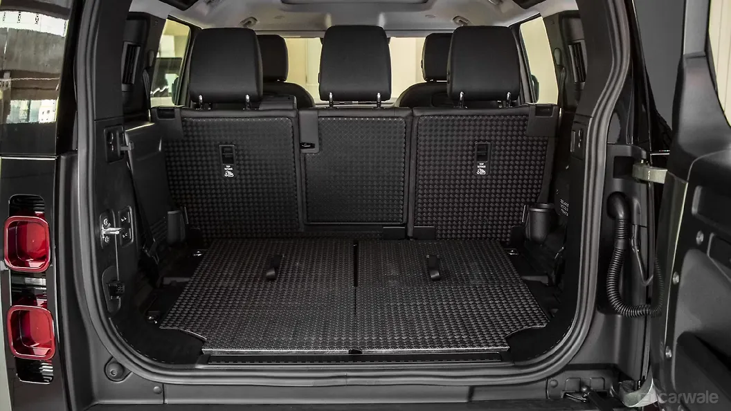 Defender Bootspace Rear Seat Folded Image, Defender Photos in India ...