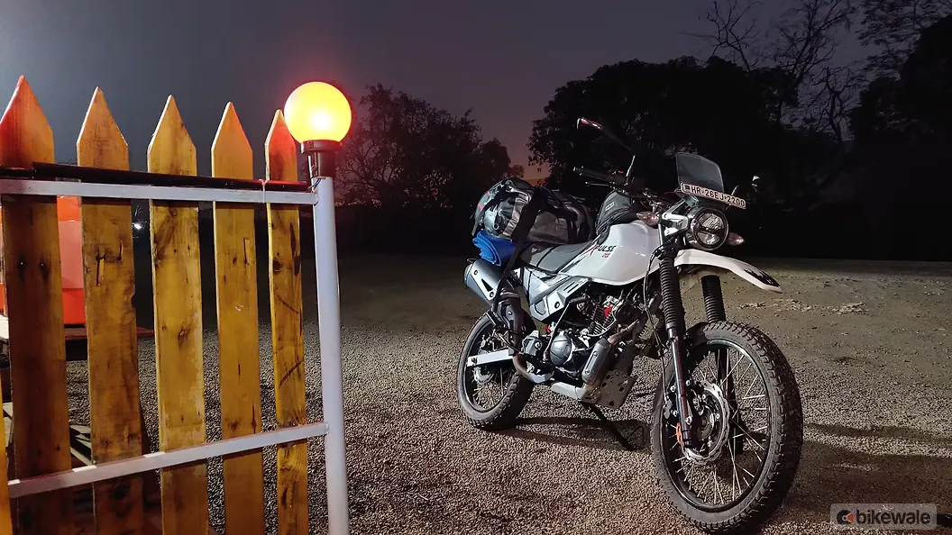 Hero Old Generation Xpulse 200 2019 Front Three-Quarter Image – BikeWale