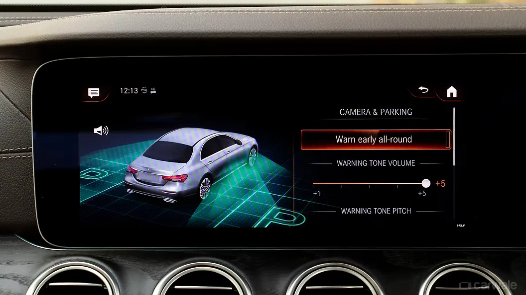 E-Class Infotainment System Image, E-Class Photos in India - CarWale