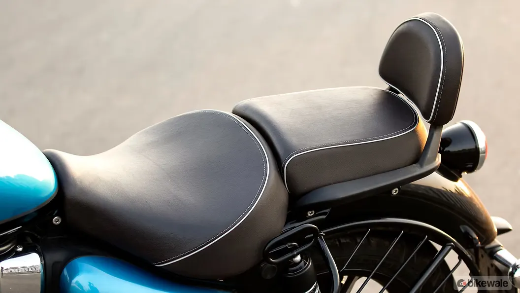 Royal Enfield Meteor 350 Right Side View Image – BikeWale