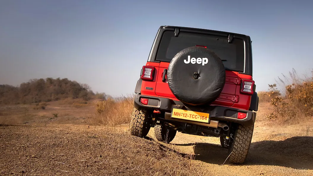 Wrangler Rear View Image, Wrangler Photos in India - CarWale