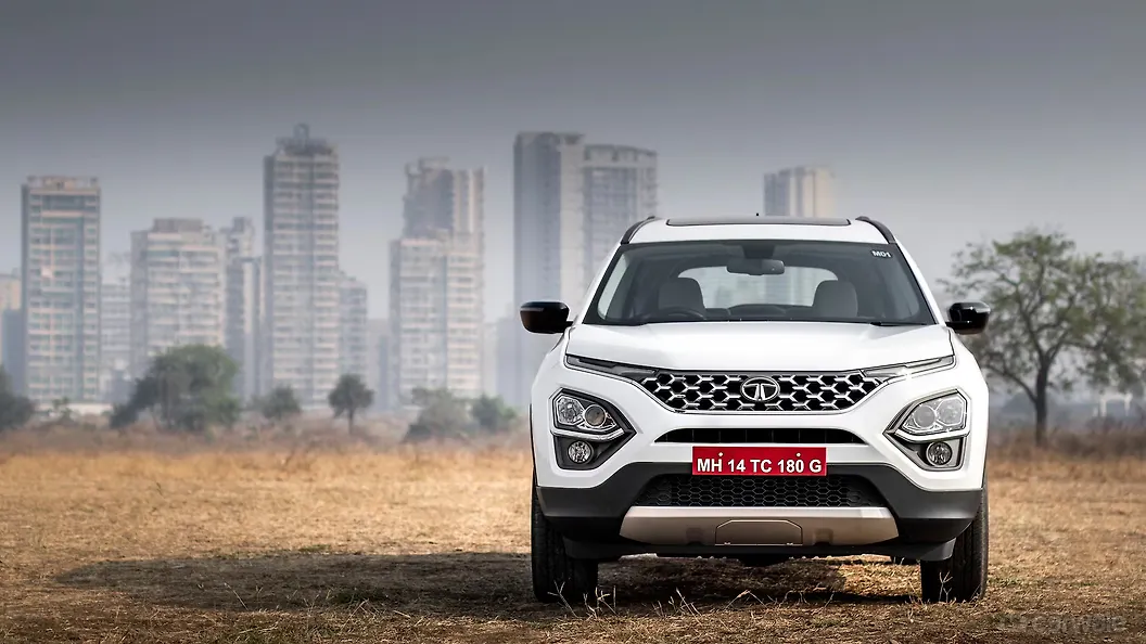 Safari Front View Image, Safari Photos in India - CarWale