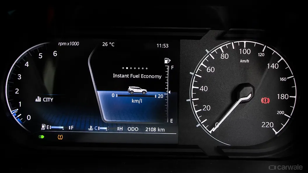 Safari Dashboard Image, Safari Photos in India - CarWale