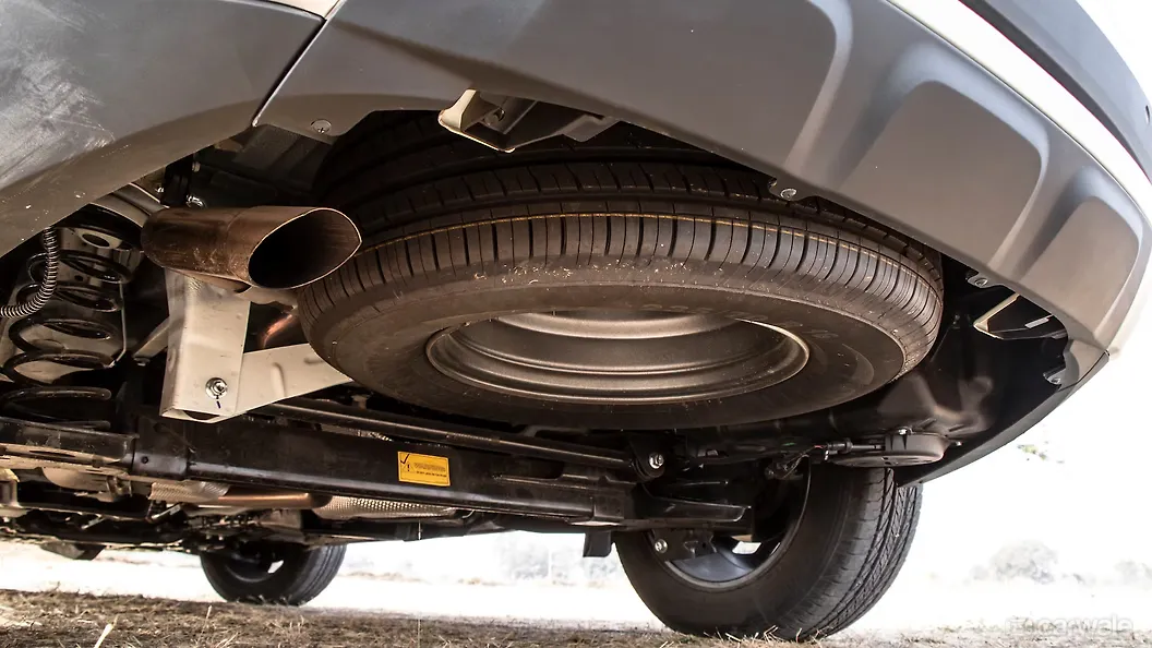 Safari Under Boot/Spare Wheel Image, Safari Photos in India - CarWale