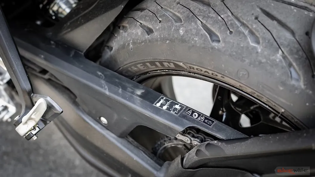 Triumph Trident 660 Chain Cover Image – BikeWale