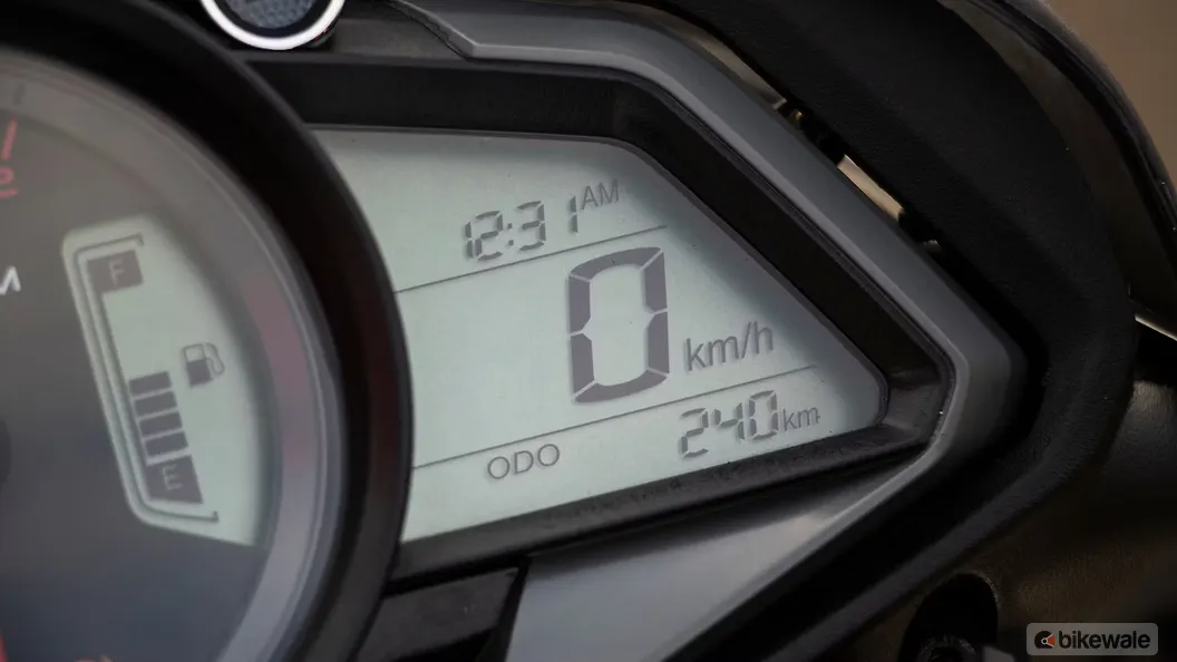 Bajaj Pulsar NS160 Instrument Cluster Image – BikeWale