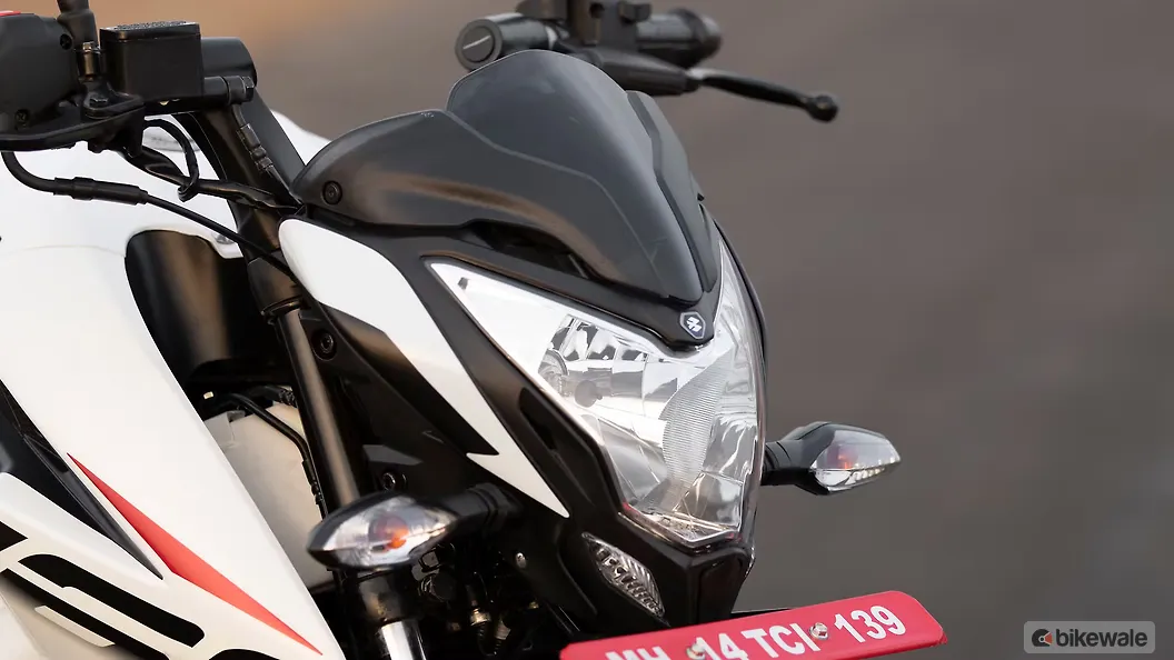 Bajaj Pulsar NS160 Head Light Image – BikeWale