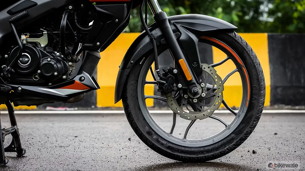 Bajaj Pulsar NS125 Front Wheel Image – BikeWale