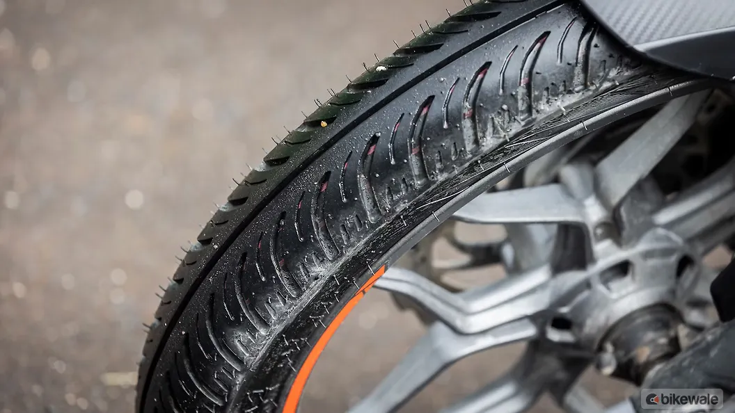 Bajaj Pulsar NS125 Front Tyre Image – BikeWale