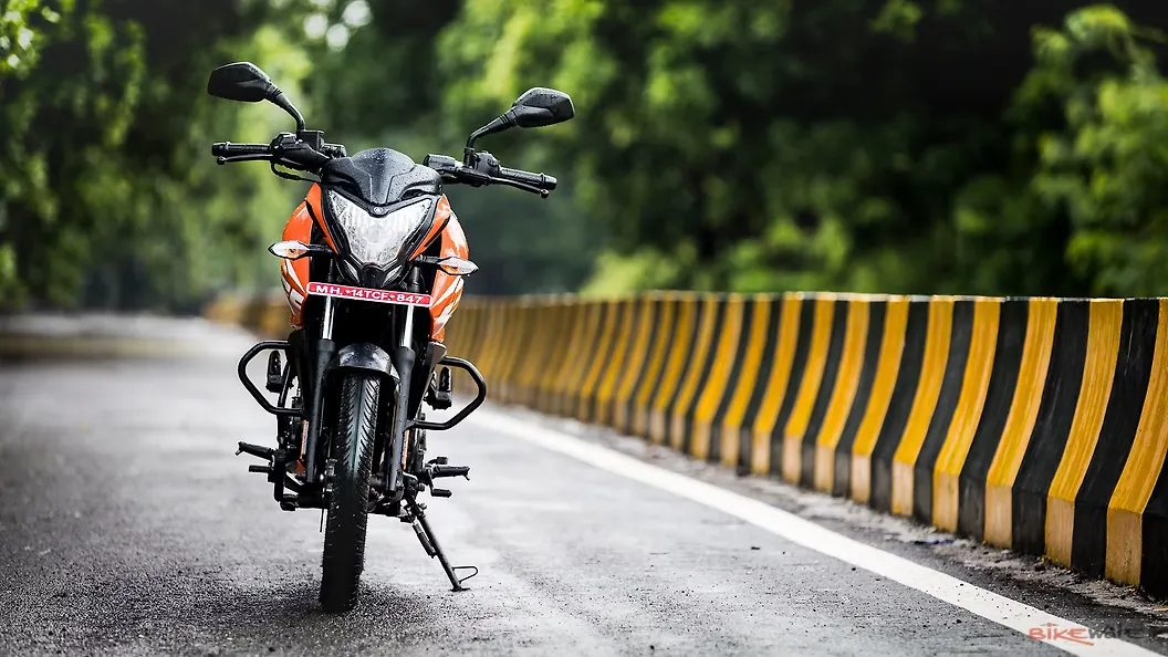 Bajaj Pulsar NS125 Front View Image – BikeWale