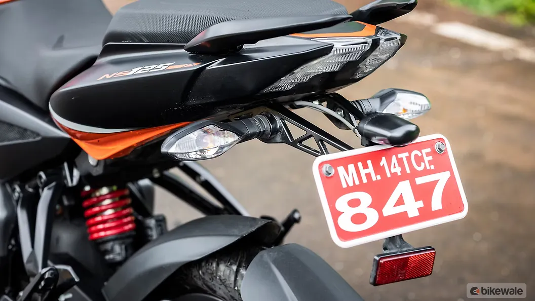 Bajaj Pulsar NS125 Rear Wheel Image – BikeWale