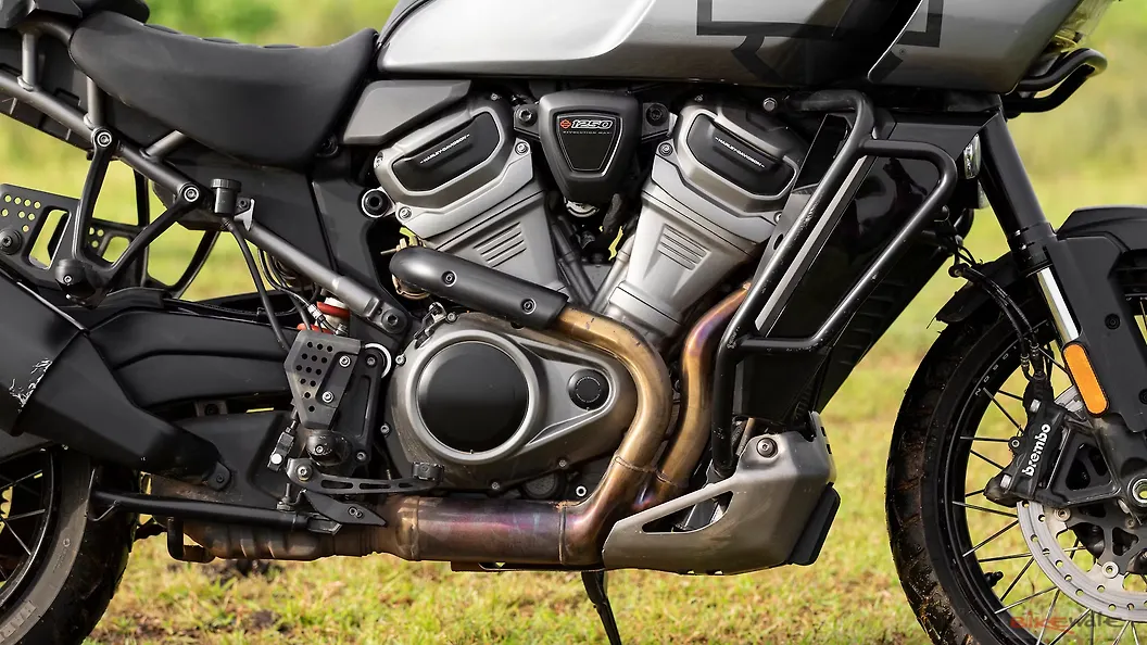 Harley-Davidson PAN America 1250 [2022] Engine Crash Guard Image – BikeWale
