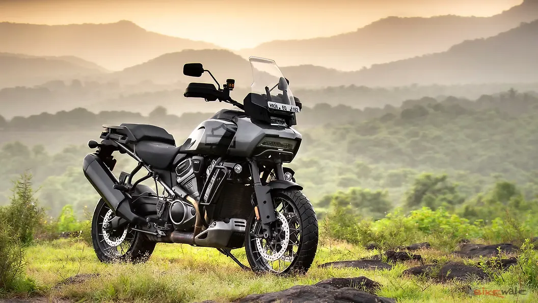 Harley-Davidson PAN America 1250 [2022] Right Front Three Quarter Image ...