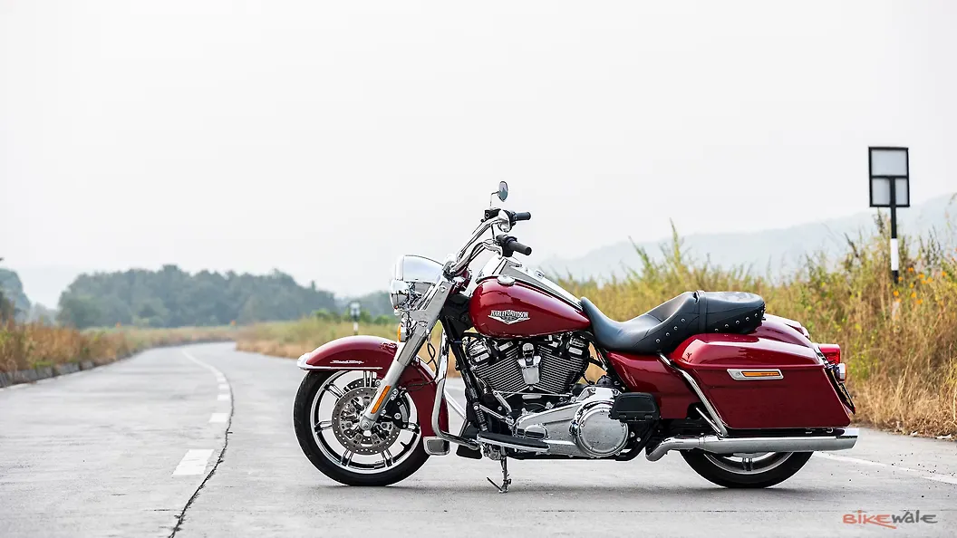 Images of Harley-Davidson Road King | Photos of Road King - BikeWale