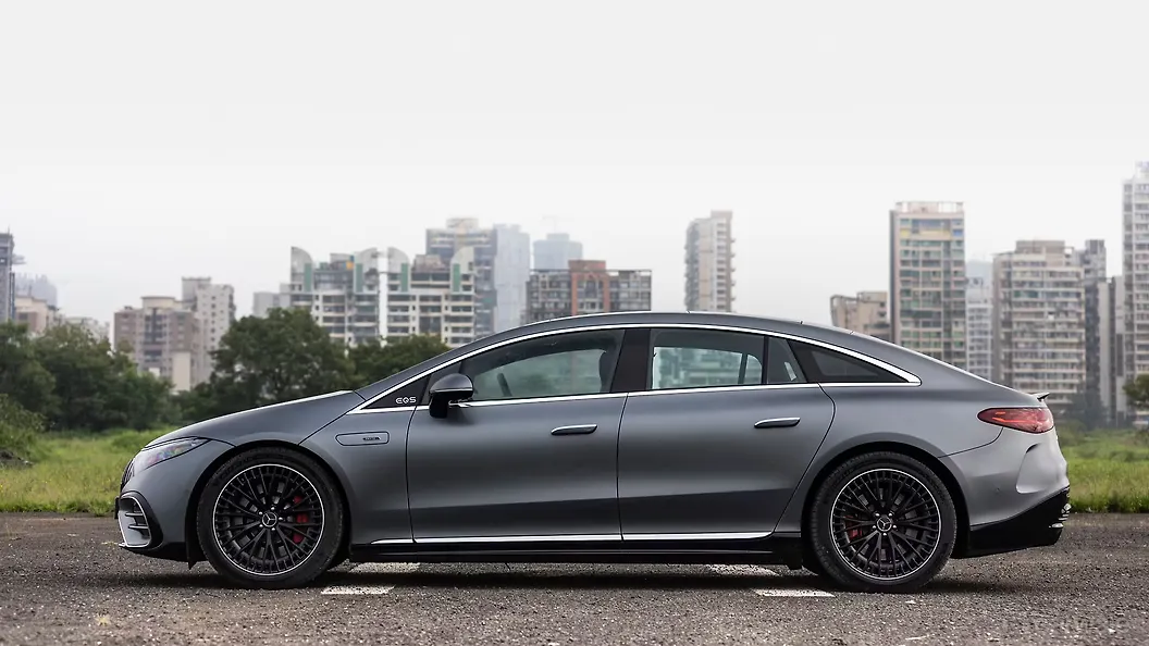 AMG EQS Left Side View Image, AMG EQS Photos in India - CarWale