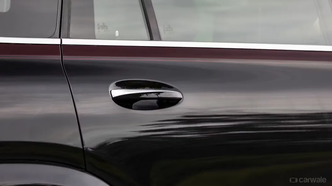 Maybach GLS Rear Door Handle Image, Maybach GLS Photos in India - CarWale