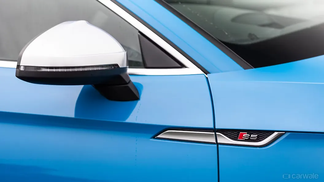 S5 Sportback Outer Rear View Mirror ORVM Controls Image, S5 Sportback ...