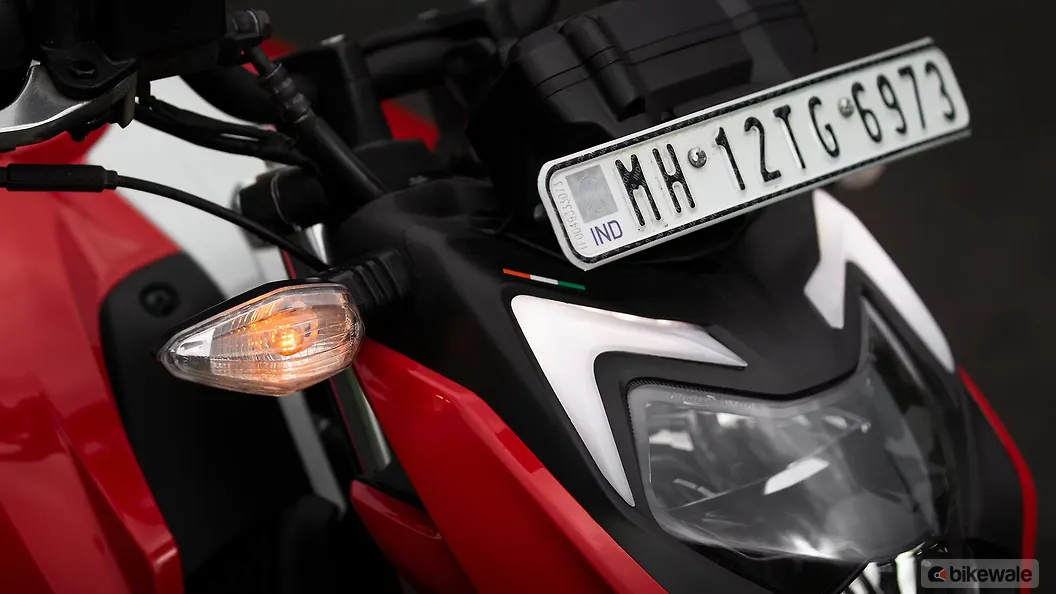 TVS Apache RTR 160 4V Daytime Running Lamp Image – BikeWale