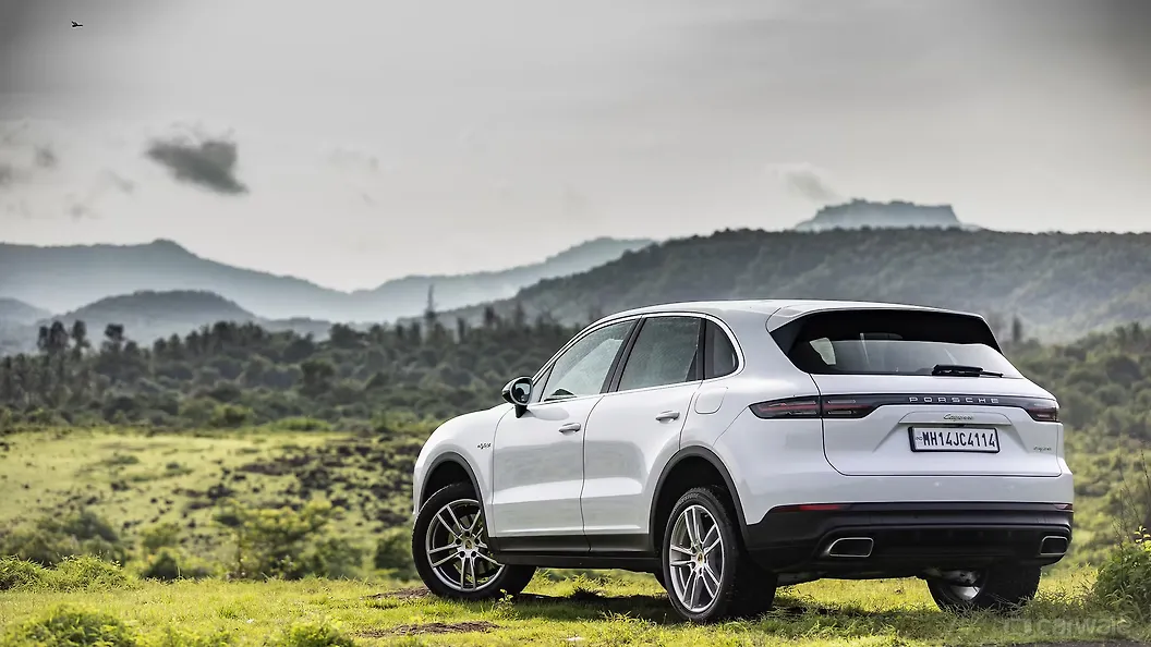 Cayenne Left Rear Three Quarter Image, Cayenne Photos in India - CarWale